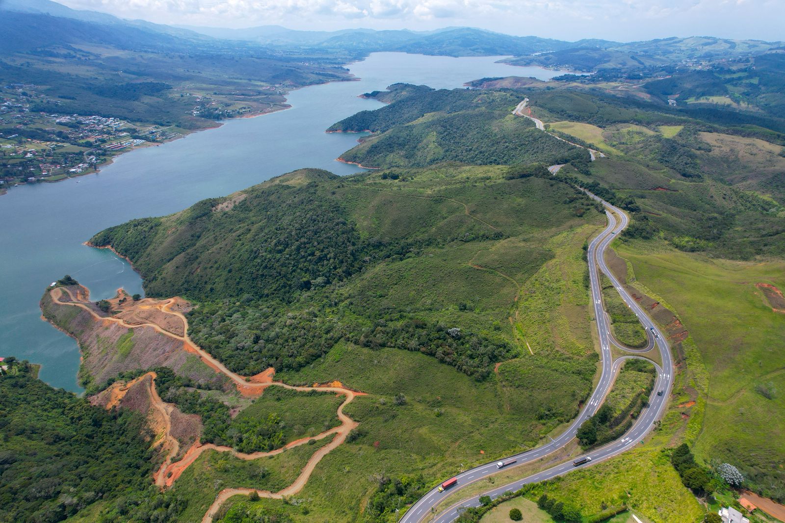 Inversión Sostenible por más de 3 Billones en Corredor Vial ...